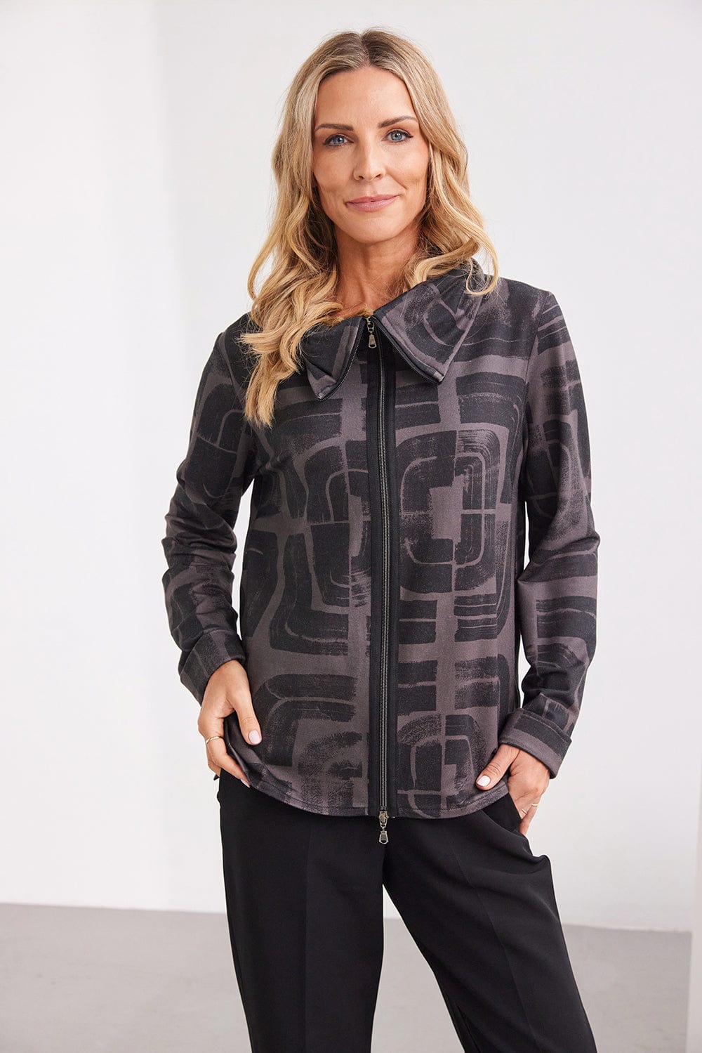 PERUZZI Centre Zip Print Top – Choice Boutique